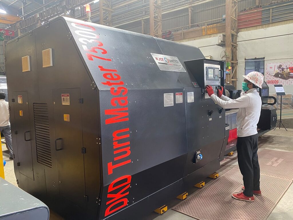 DKD Ikjot United | CNC Machines Building Division CNC Roll Turning ...